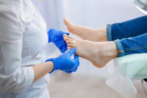 5 Things to Consider When Setting Podiatry Exam & Procedure Rooms | MTI